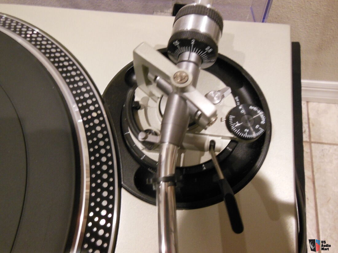 Technics SL 1200 MKII turntable with two new stylus Photo #2569657 - US ...