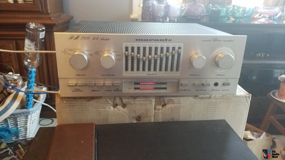 Marantz PM700 DC Integrated Amplifier Photo #2577979 - UK Audio Mart