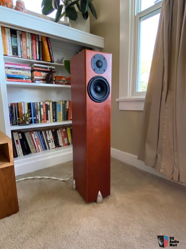 Totem Hawk Speakers - Cherry Wood Finish Photo #2587124 - UK Audio Mart