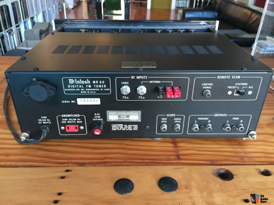 McIntosh MR 80 Digital Tuner Photo #2594686 - US Audio Mart