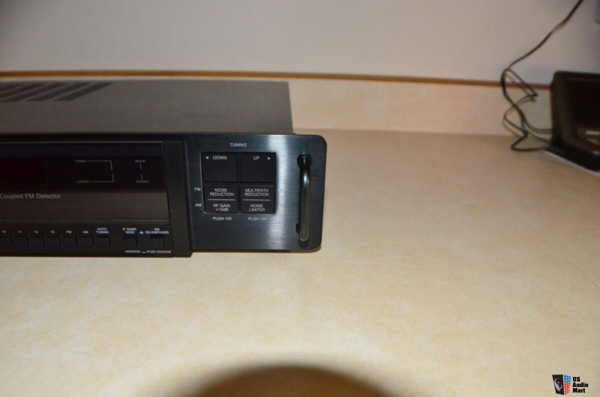 Vintage Carver TX11b AM/FM Tuner Photo #2598766 - US Audio Mart