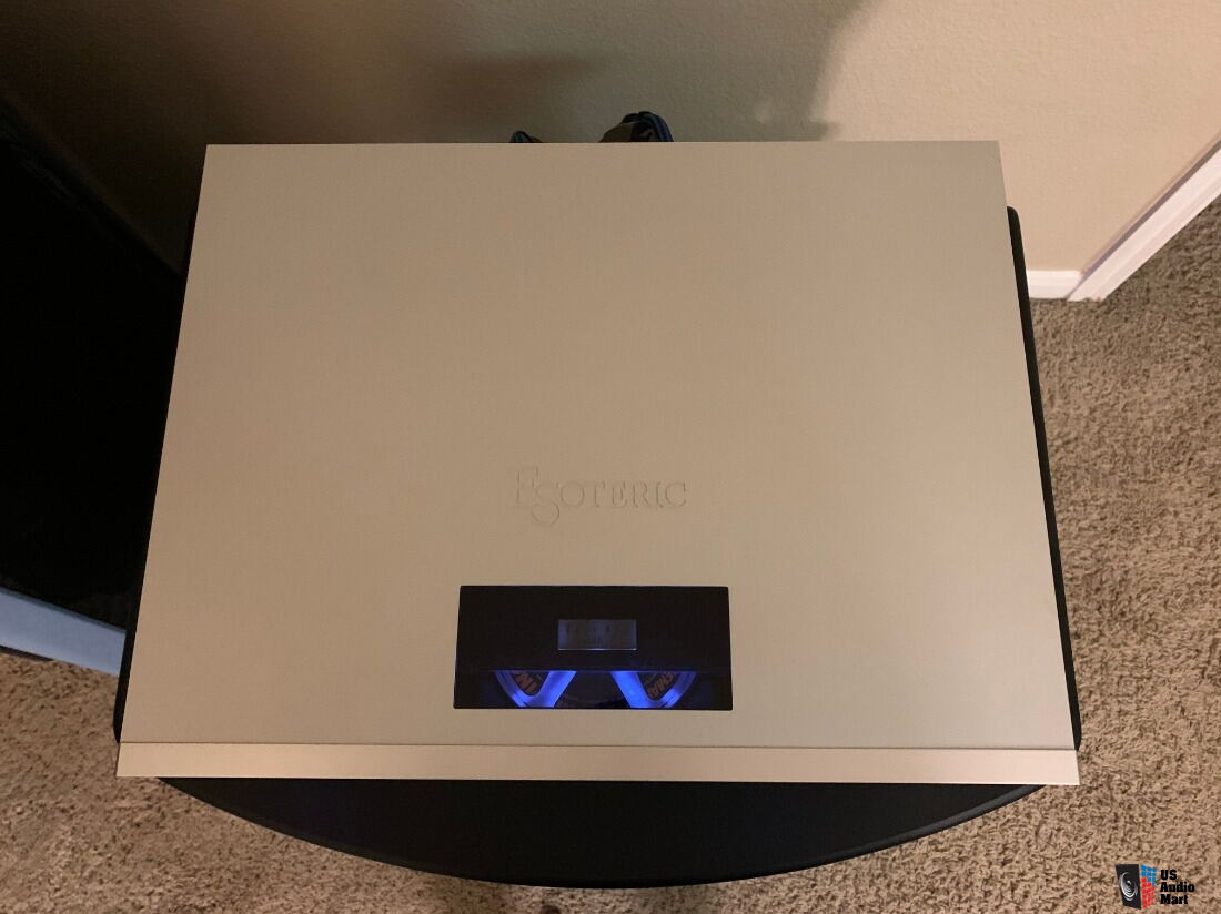 Esoteric X-05 CD/SACD Player in Excellent Condition Photo #2603615 ...