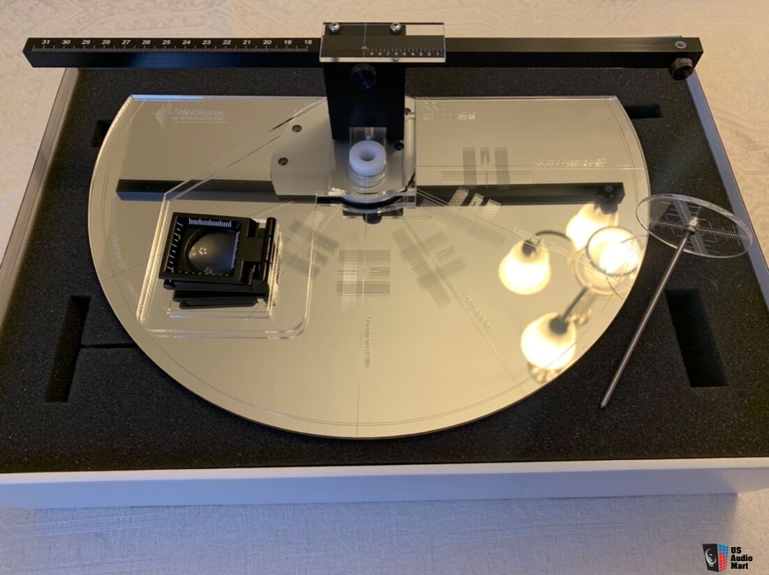 Acoustical Systems SMARTRACTOR Turntable Photo #2621133 - UK Audio Mart