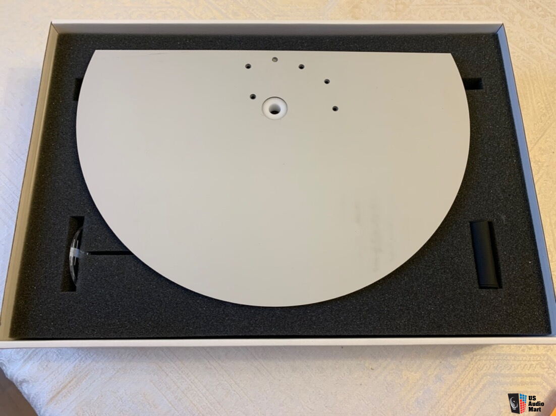 Acoustical Systems SMARTRACTOR Turntable Photo #2621133 - UK Audio Mart