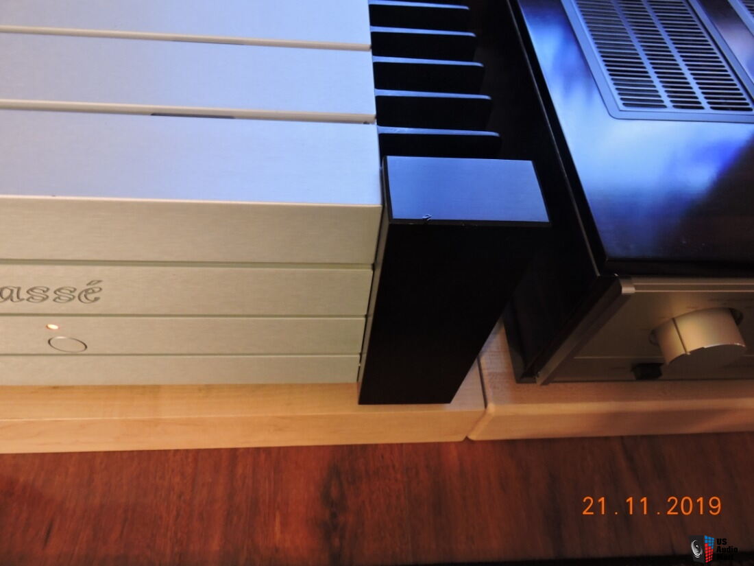 Classe CA-301 2 channels power amplifier. 300w x 2 at 8 ohms Photo ...
