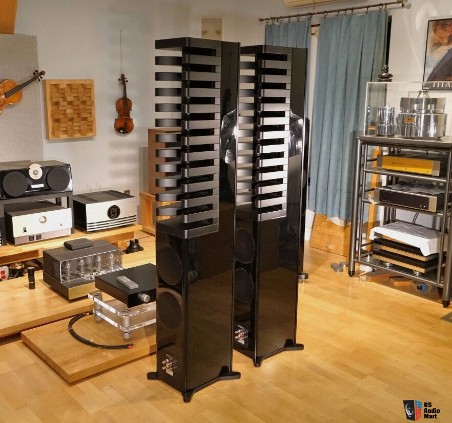 Piega Master Line Source 3 (MLS-3) in gloss black Photo #2625567 - US ...