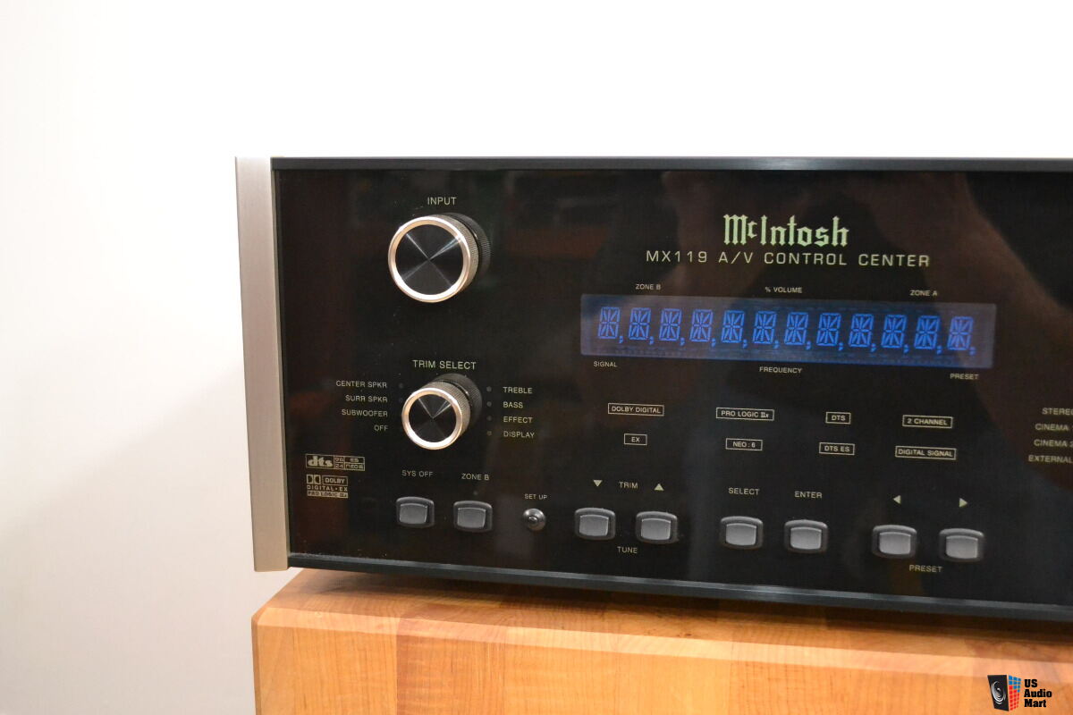 McIntosh MX119, preamp, ht processor Photo #2628433 - UK Audio Mart