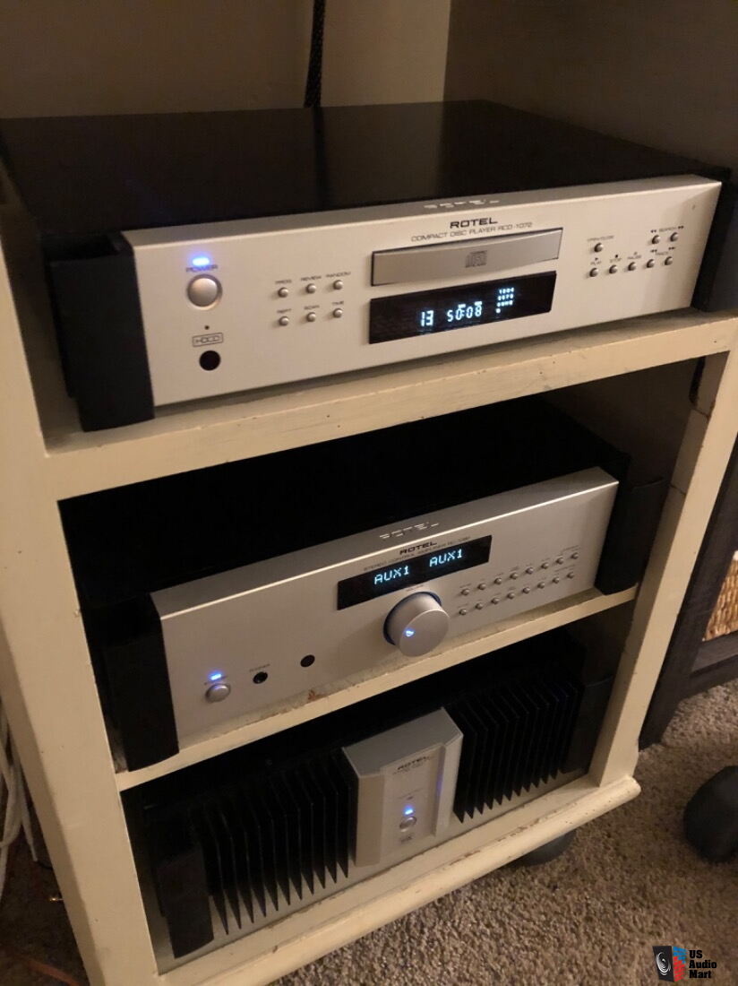 Rotel 1072 CD player, 1090 Preamp, 1080 Power Amp Stereo Set!! Silver ...