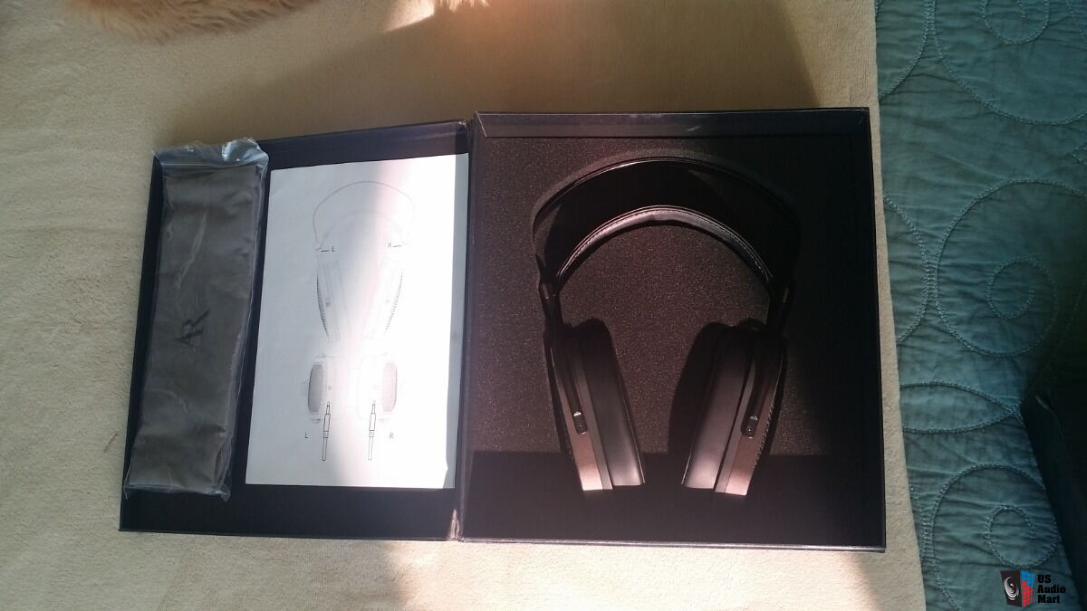 Acoustic Research AR-H1 Open Back Planar Magnetic Headphones Photo ...