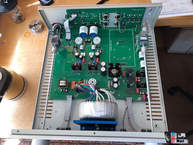 Modwright Instruments LS-100 line stage with extra NOS tubes Photo ...