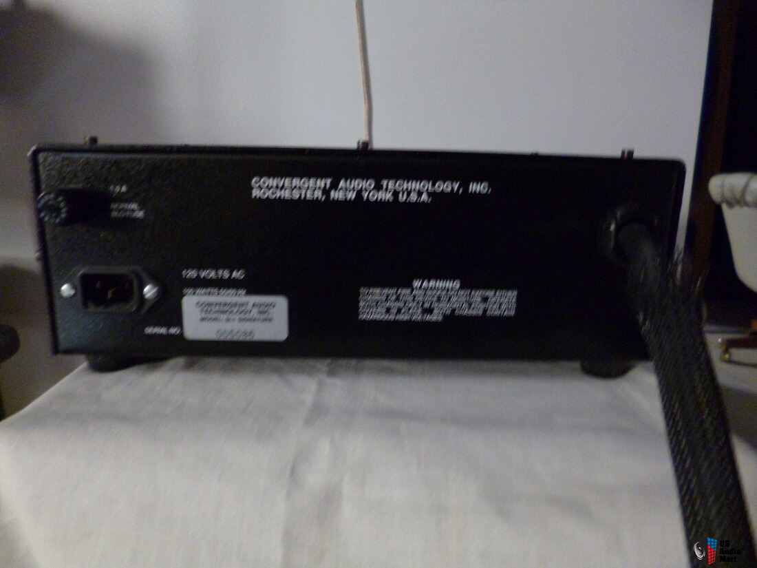 Convergent Audio Technology CAT SL1 phono preamp Photo #2667643 - US ...