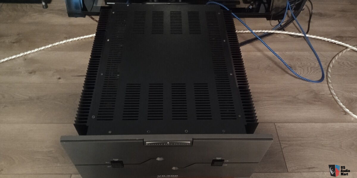 Balanced Audio Technologies (BAT) VK-500 Photo #2681609 - UK Audio Mart