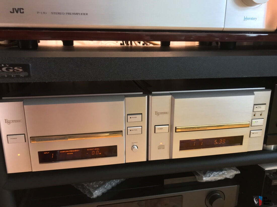 Esoteric P2S and D2 transport and DAC Photo #2693349 - US Audio Mart
