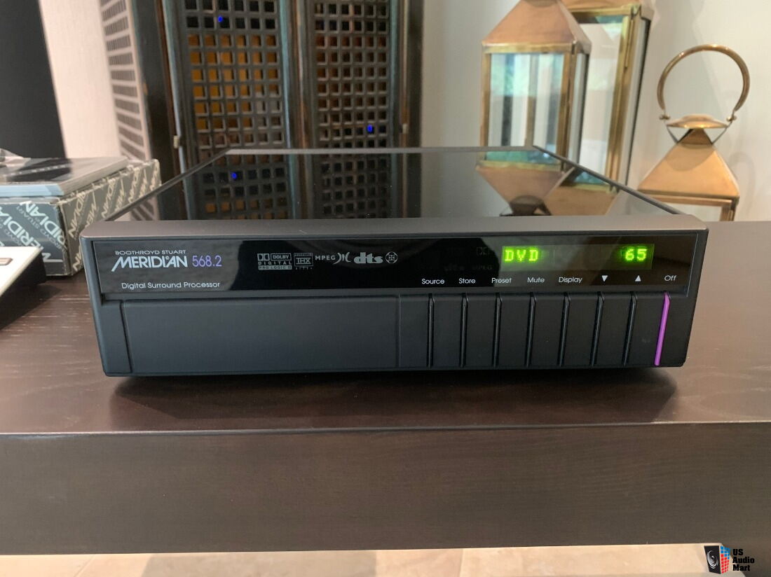 Meridian 568.2 Preamp Surround Processor w/MM Smartlink Photo #2699245 ...