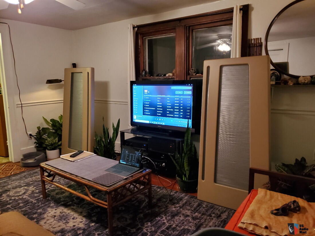 Apogee Duetta Signature speakers with original boxes Photo #2711741 ...