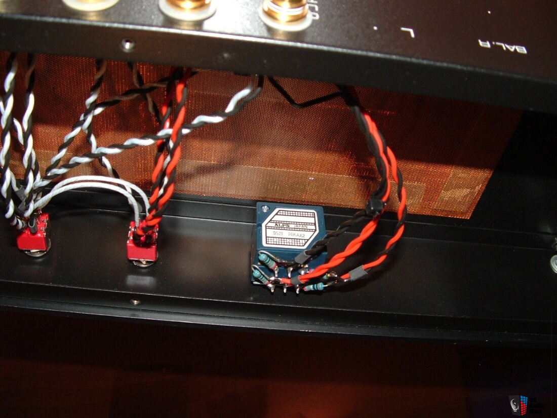 Reference Line Precision Passive Preamplifier Line Interface Model 3000 ...