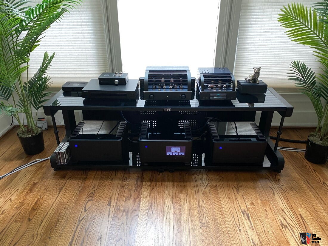 PS Audio BHK 300 Monoblocks For Sale - UK Audio Mart