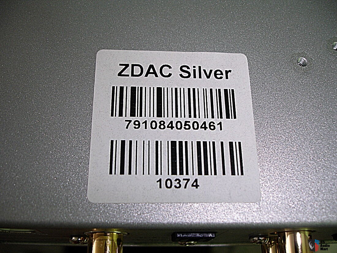 Parasound Z-DAC Silver 192 HZ with headphone amp Photo #2726466 - UK ...