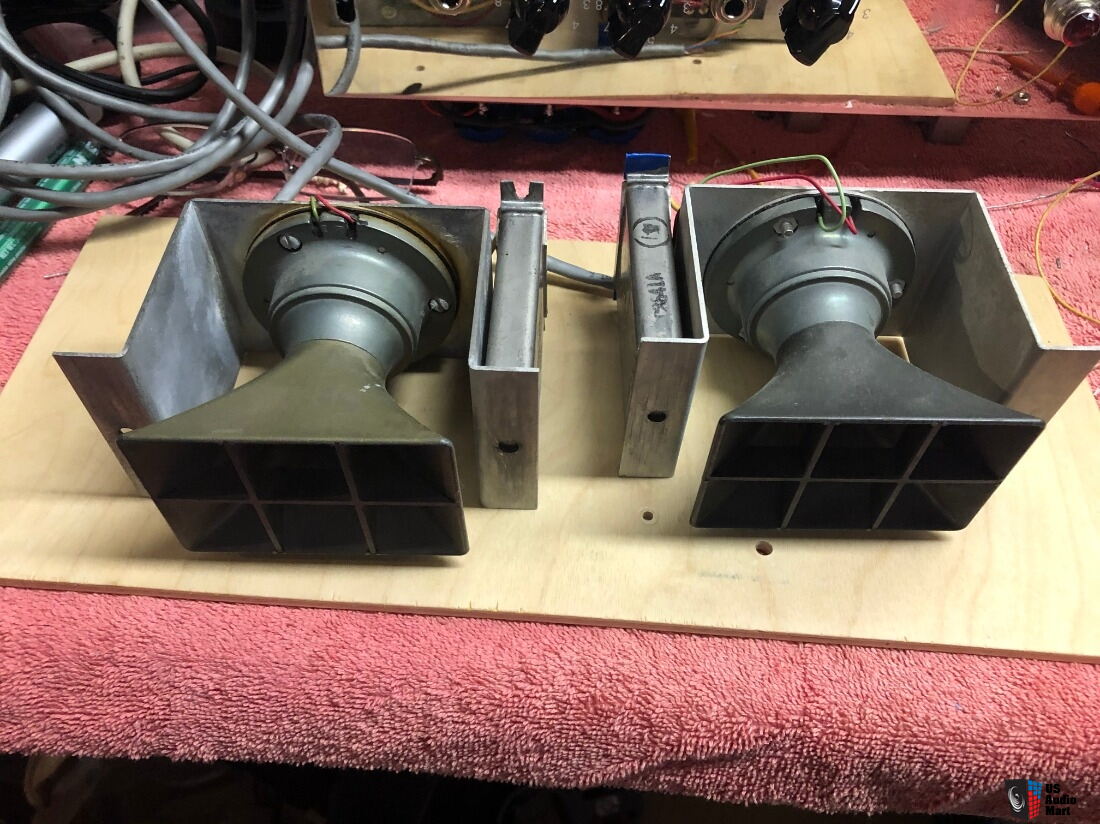 Altec 3000G tweeter pair with mounting brackets Photo #2728948 - US ...