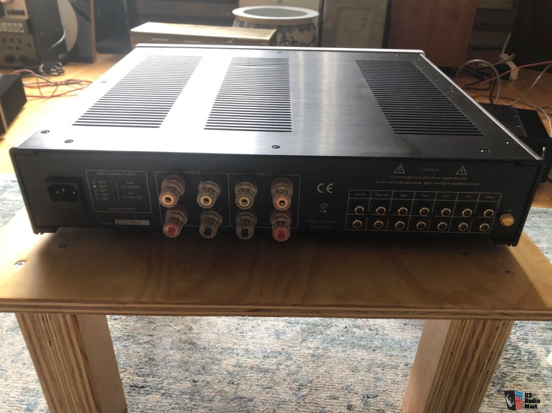 Unico Unico Primo 80 wpc integrated amp, full function with remote ...