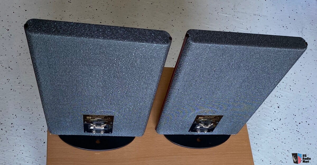 Magnepan MINI MAGGIE RIBBON Speaker System 40Hz-40KHZ, in elegant DARK ...