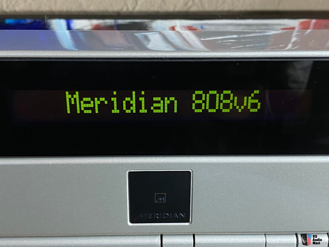 Meridian 808v6 Signature Reference Compact Disc Player Photo #2777712 ...