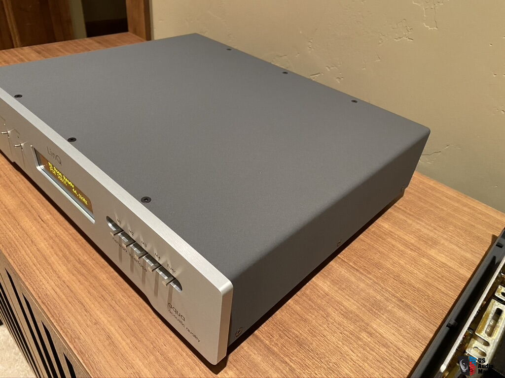 AQUA Linq, 1 week old, ethernet to digital streamer, Roon module ...