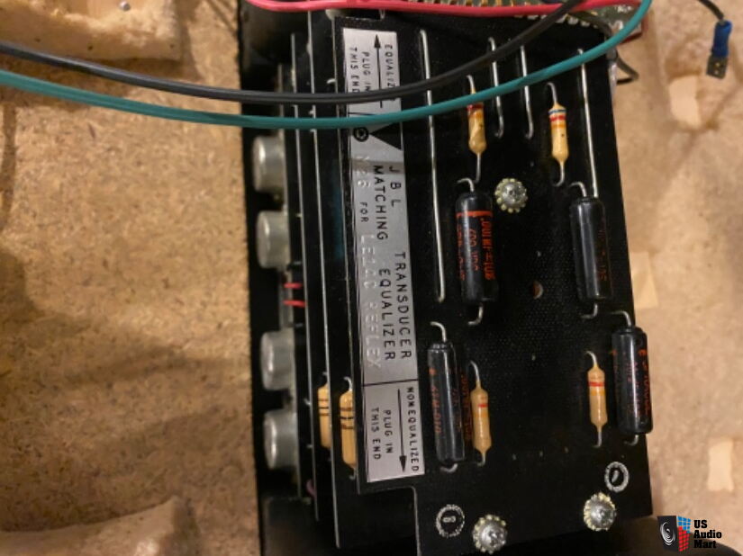JBL LX2-1 Crossovers and SE401 Energizer Transducer Power Amplifier in ...