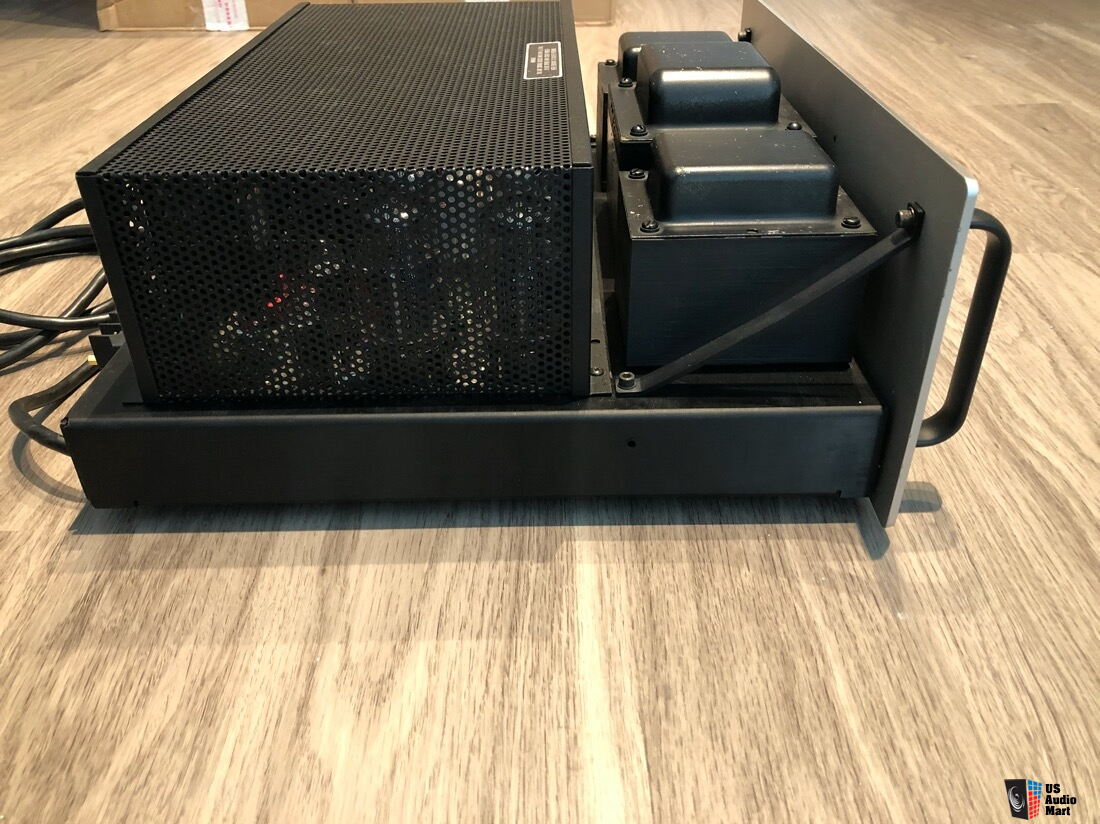Audio Research V70 Balanced Stereo Tube Power Amplifier Photo #2832377 ...