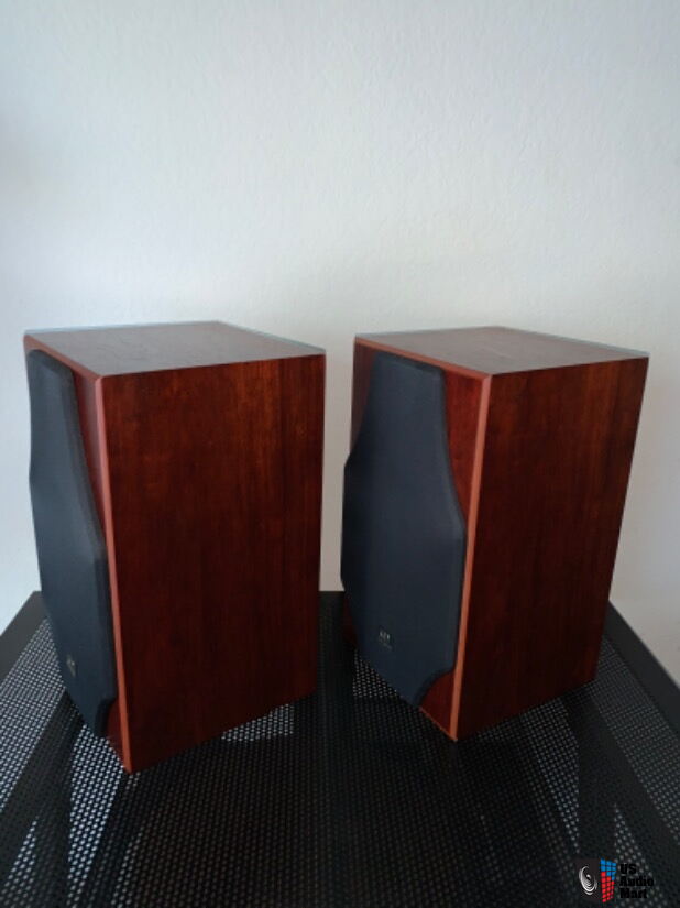 Beautiful Mahogany Monitor Audio Silver 3i Speakers Photo #2851860 - US ...