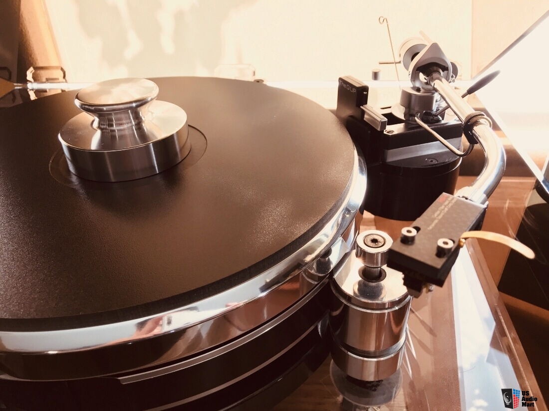 Ariston RD40 Custom Turntable Photo #2862809 - UK Audio Mart