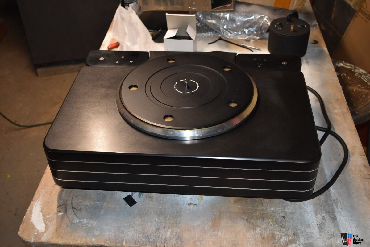 Technics SP-10 MK3 in a Steve Dobbins Plinth Photo #2872105 - UK Audio Mart