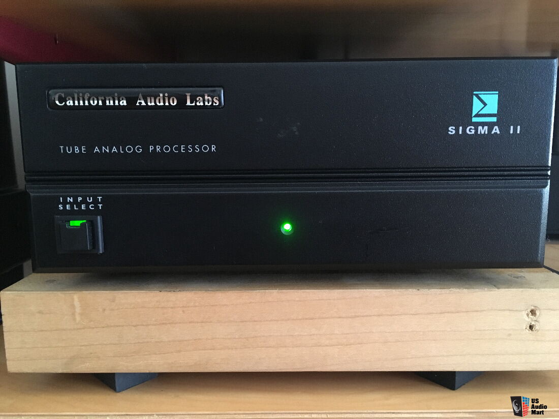 CAL California Audio Labs Sigma II Tube DAC & CAL Delta Transport Photo ...
