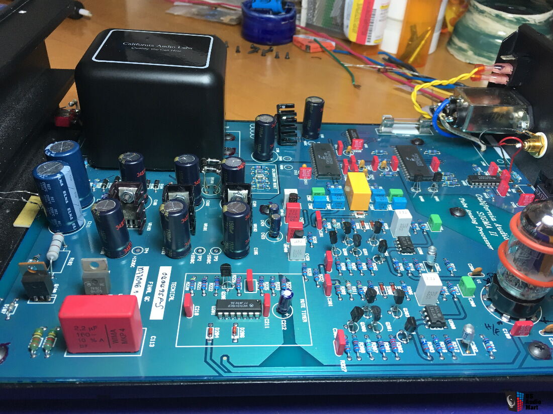 CAL California Audio Labs Sigma II Tube DAC & CAL Delta Transport Photo ...