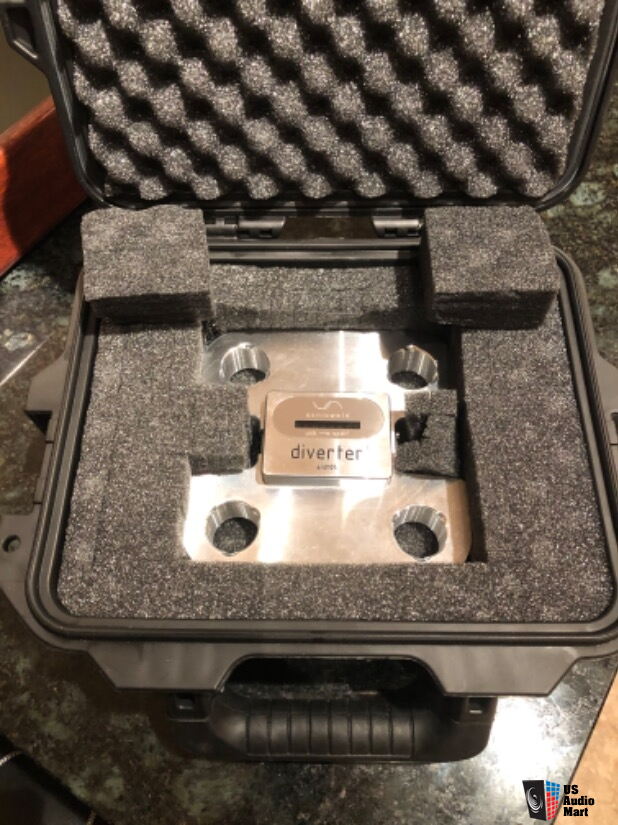 Museatex Bidat with wired volume and Sonicweld Diverter HR Photo ...