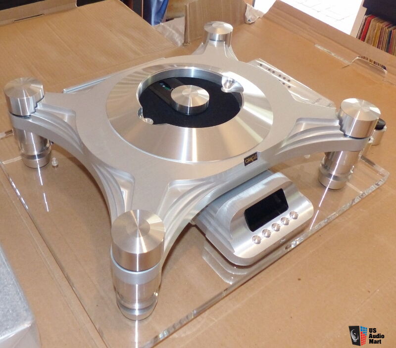 Oracle Audio Technologies CD2500 MK IV Photo #2887750 - US Audio Mart