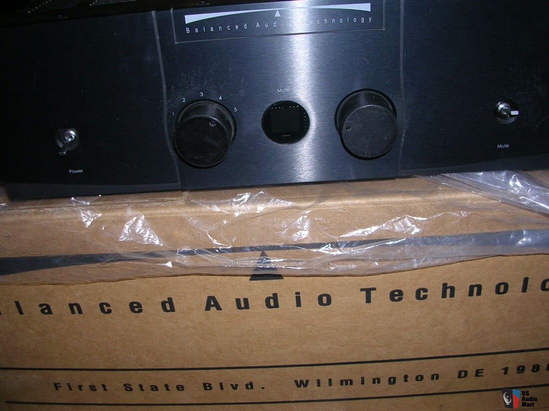 BAT VK-3iX Tube Line Stage Preamp $1,700.00 Photo #2903321 - US Audio Mart