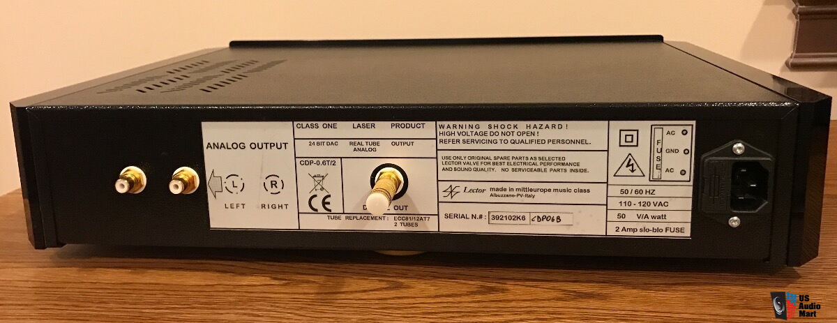 Lector CDP-0.6T CD Player with tube output stage Photo #2925761 - US ...