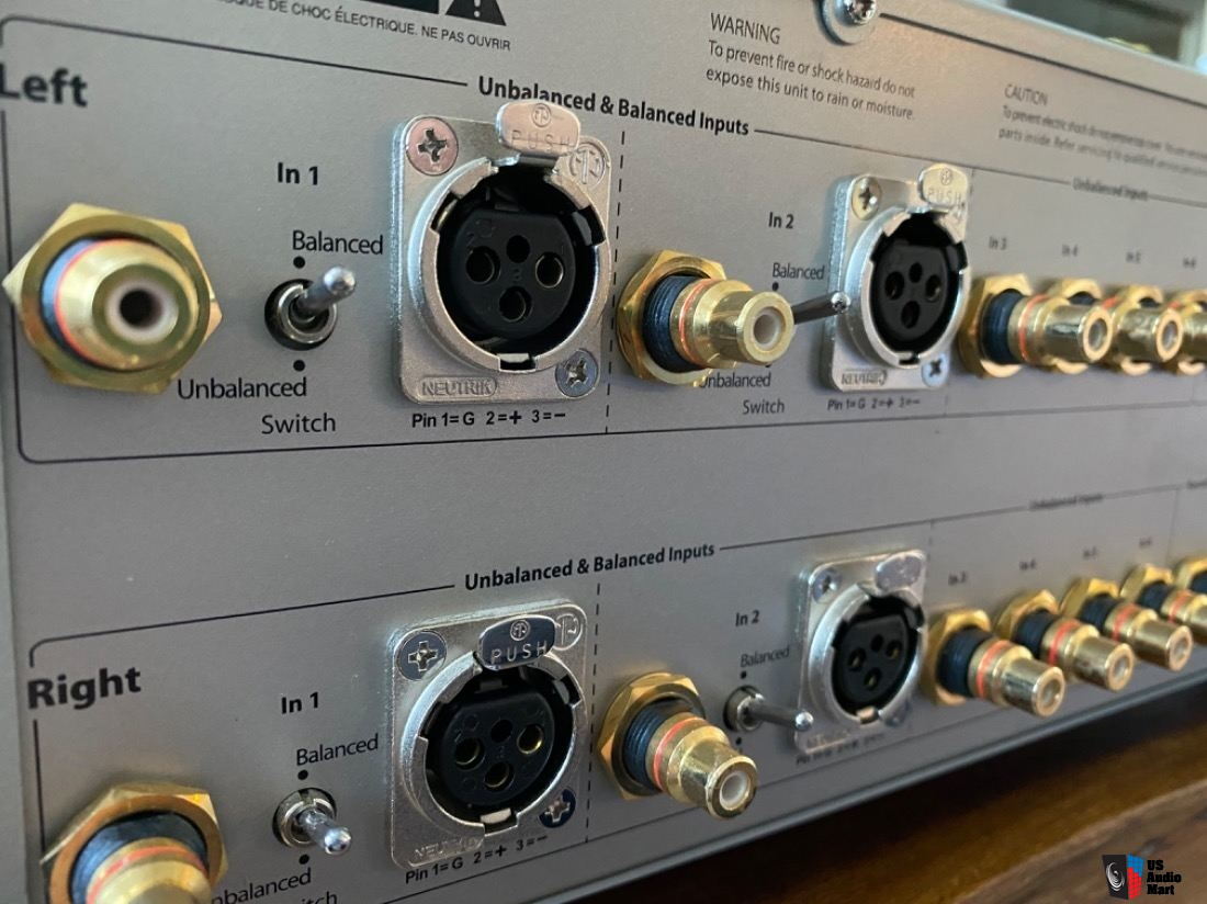 Parasound Halo JC2 Preamp Photo #2926123 - UK Audio Mart
