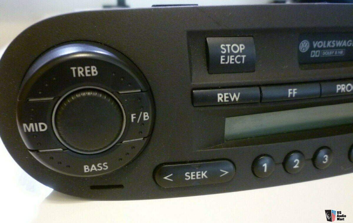 2002 to 2005 Volkswagen Cassette Player Car Radio Monsoon Photo ...