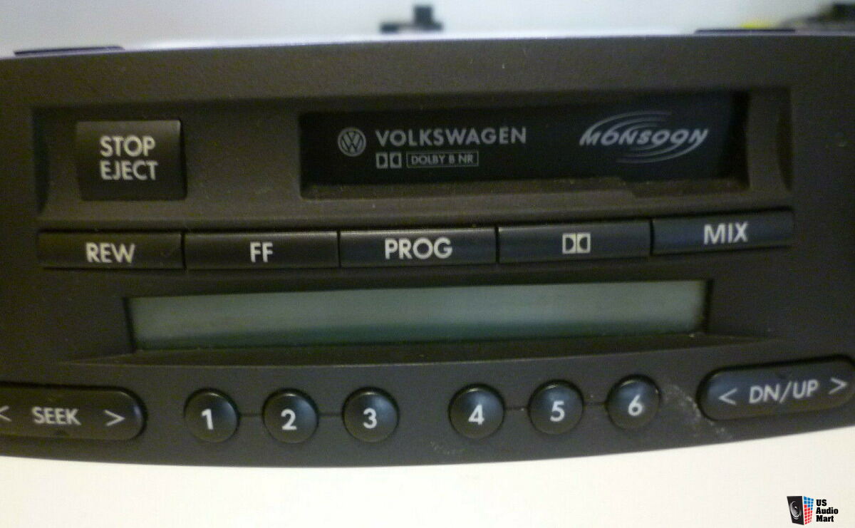 2002 to 2005 Volkswagen Cassette Player Car Radio Monsoon Photo ...
