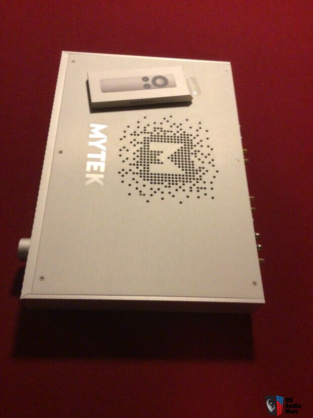 Mytek Manhattan II DAC Network Music Streamer/ Preamp Photo #2936713 ...
