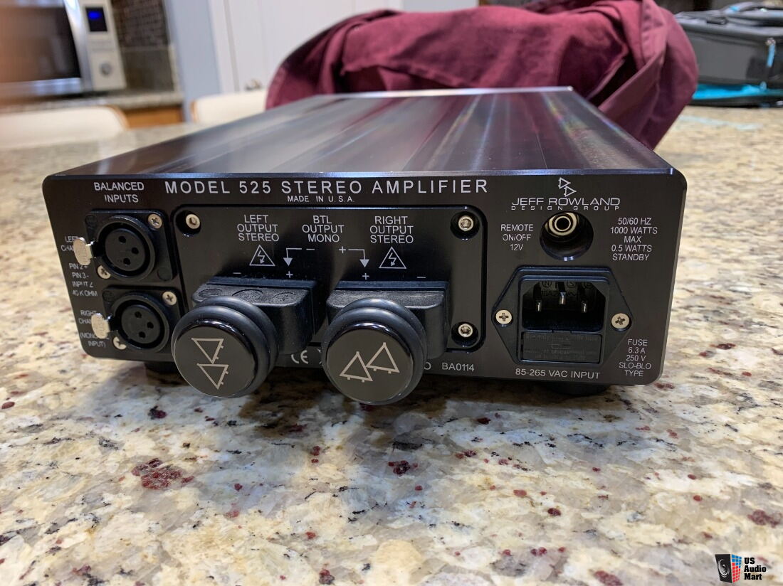 Jeff Rowland 525 amplifiers