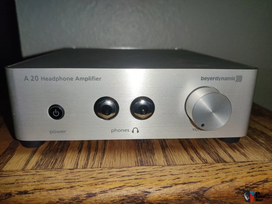 Beyerdynamics A20 Headphone Amp Based On The Legendary A2 Circuit Photo ...
