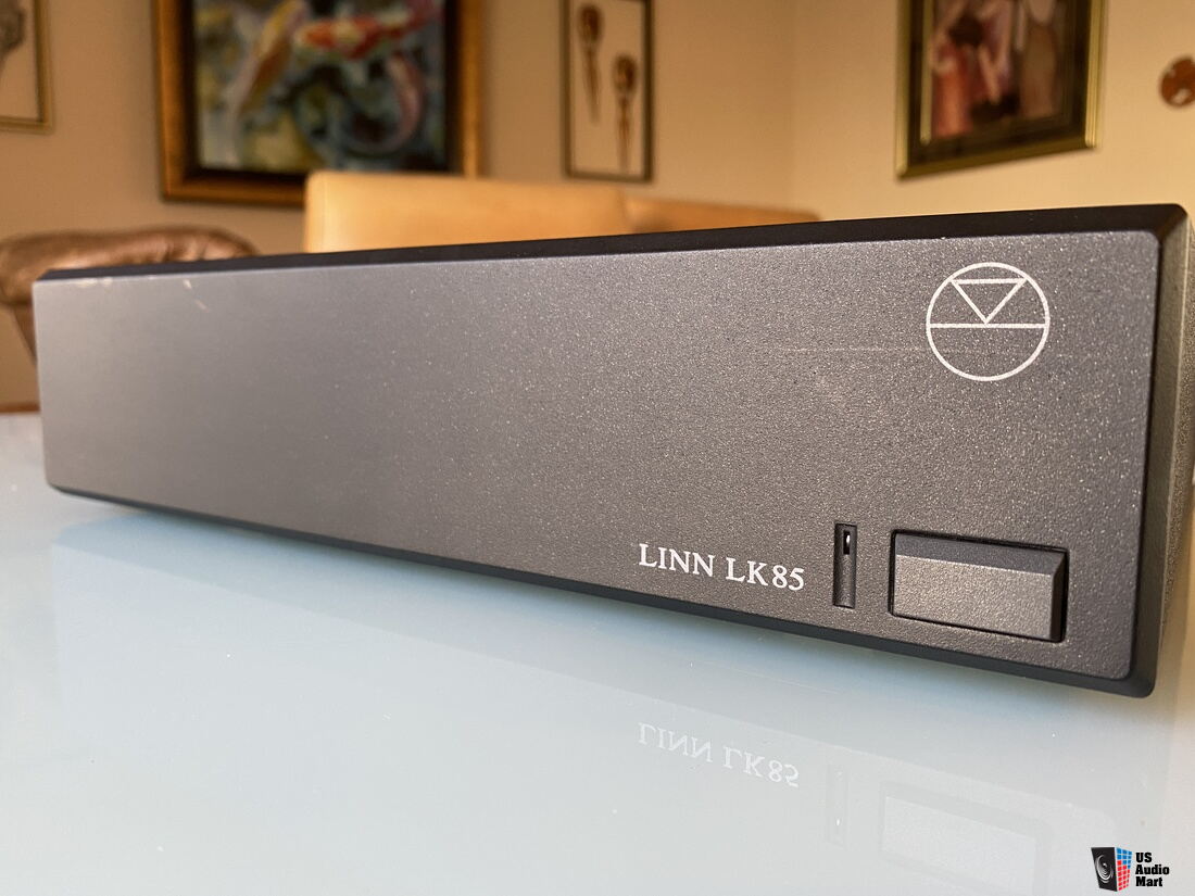 Linn LK85 power amplifier with line output and 2 pairs of speaker posts ...