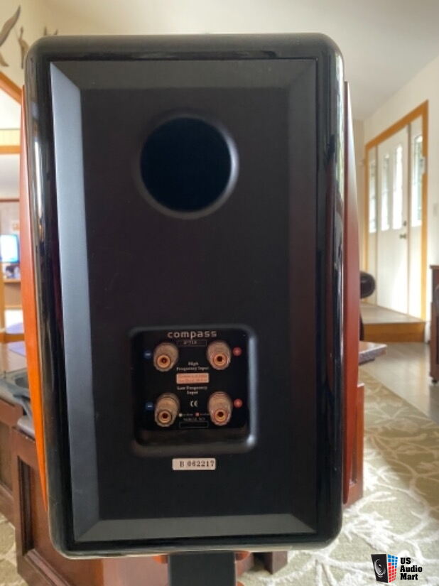 Usher X-719 Monitors Photo #2950181 - US Audio Mart