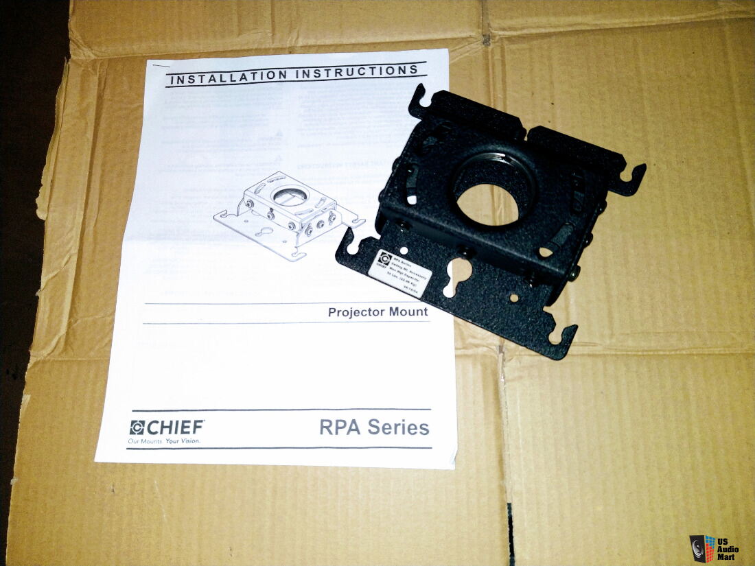 Chief Projector Ceiling Mount RPA Series $50 includes shipping Photo ...