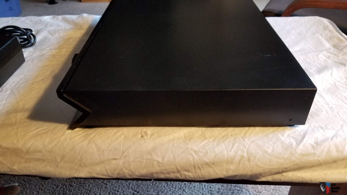 Aragon 24k preamplifier - w/ phono stage Photo #2977885 - UK Audio Mart