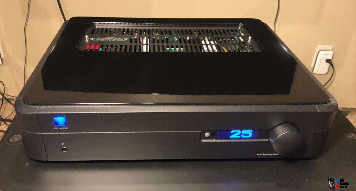 PS Audio BHK Signature Preamplifier Photo #2979076 - UK Audio Mart