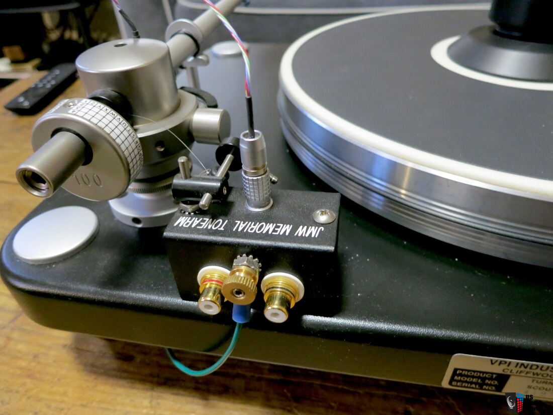 Complete VPI Scout Turntable Dynavector DV-20x2 Low Output MC, Dust ...